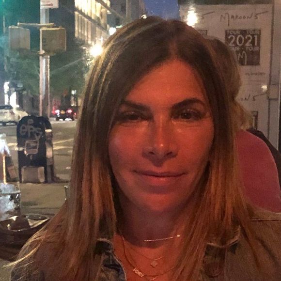 Mindy's Closet (@mgnews) | Poshmark